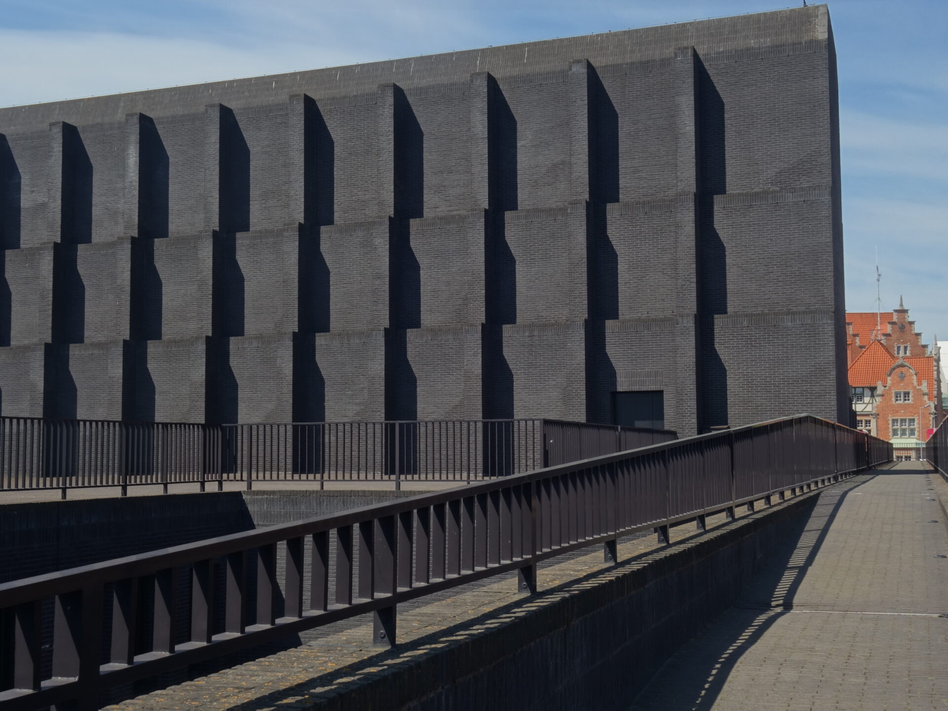 Główne Miasto w Gdańsku – 75 zabytkowych obiektów, 21 ulic i uliczek ...