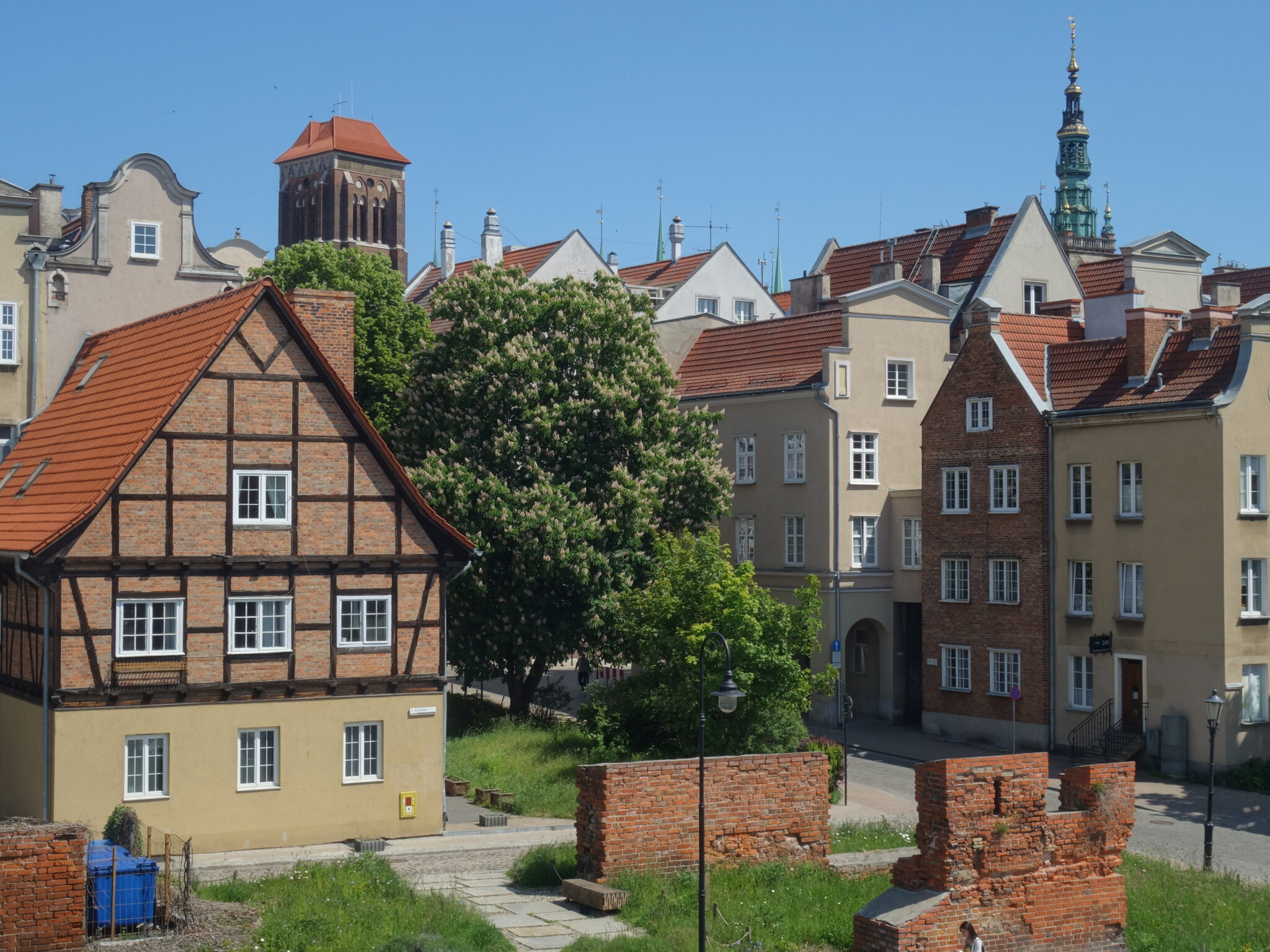 Główne Miasto w Gdańsku – 75 zabytkowych obiektów, 21 ulic i uliczek ...